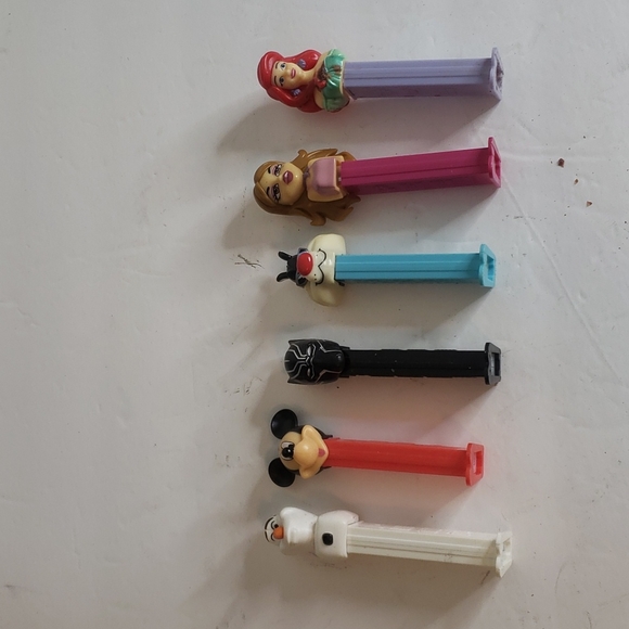 PEZ | Toys | 32 Assorted Pez Dispensers X6 Disney Warner Bros | Poshmark